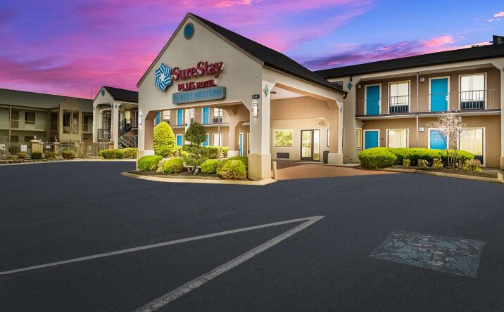 Hotels, Motels, Restaurants & Hospitality for Sale in Tennessee | Crexi.com