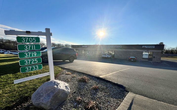 3735 E WILLIAM ST RD Decatur IL 62521 | Crexi.com