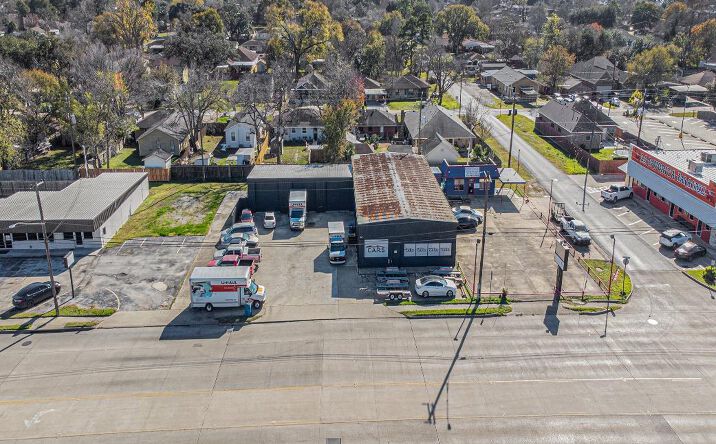 404 SPENCER HWY South Houston TX 77587-3637 APN: 0341620220007 | Crexi.com