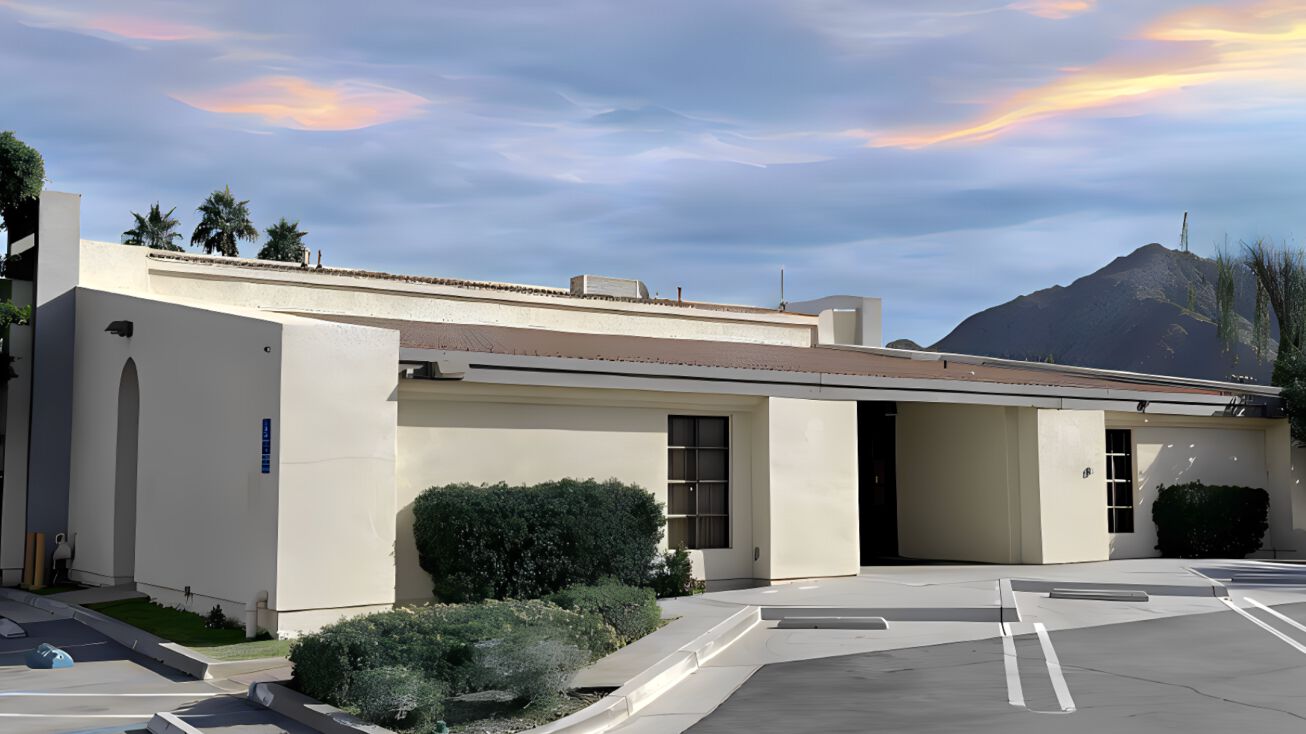 52190 Avenida Bermudas, La Quinta, CA 92253 | Crexi.com