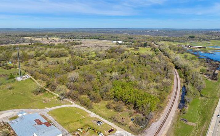 19240 S US Hwy 75, Okmulgee, OK 74447 | Crexi.com