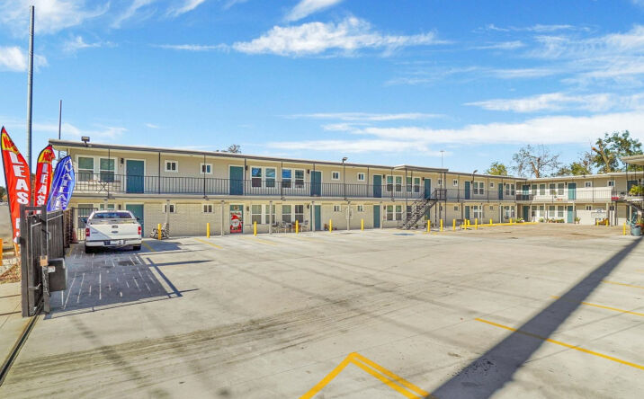 6705 Fairway Drive, Houston, TX 77087 | Crexi.com