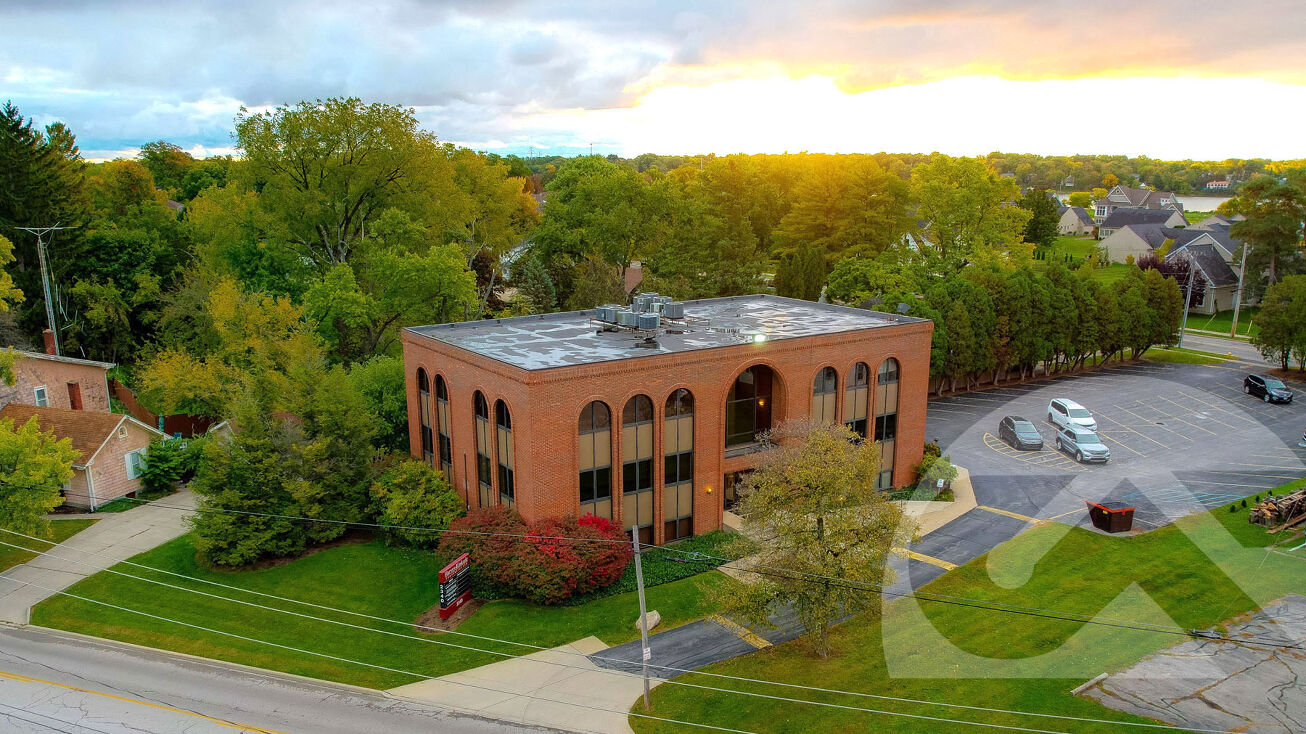 2340 Detroit Ave / River Rd, Maumee, OH 43537 | Crexi.com