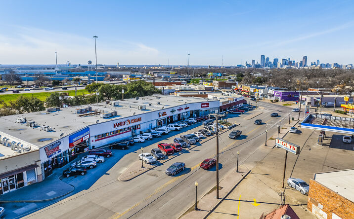 Shopping Centers for Sale in Dallas, TX | Crexi