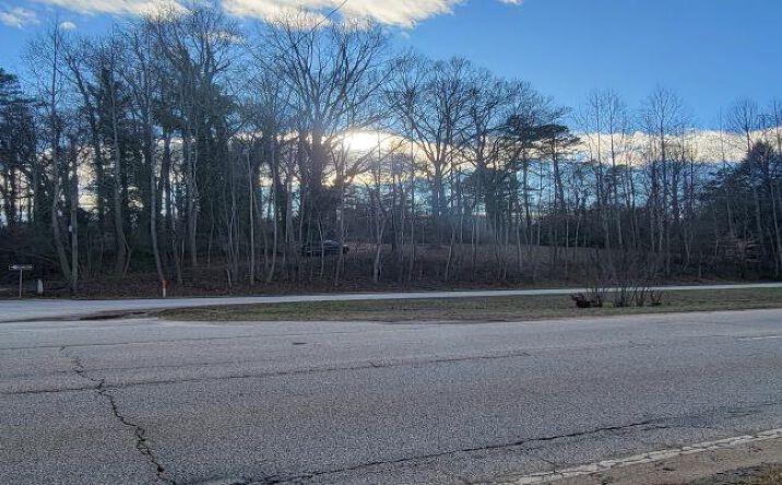 10418 E Greenville Hwy, Wellford, SC 29385 | Crexi.com