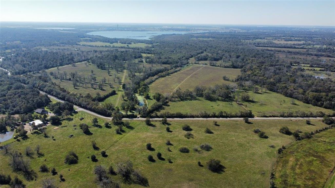 402 Mackhank Rd, Boling-Iago, TX 77420 | Crexi.com