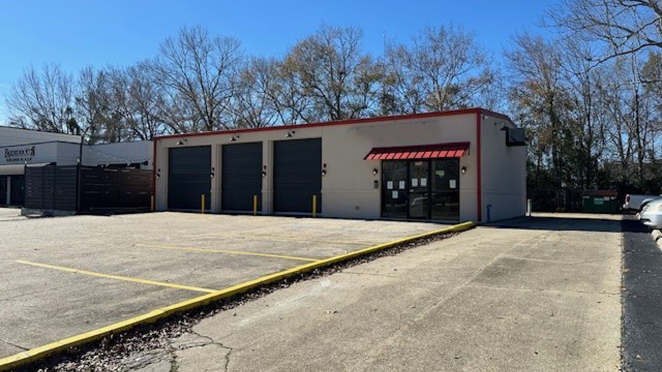 5744 S Sherwood Forest Blvd, Baton Rouge, LA 70816 | Crexi.com