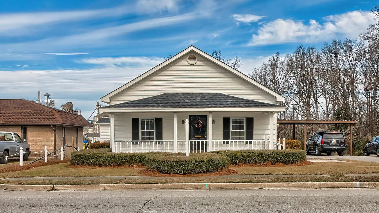 205 E Hilton St, Kershaw, SC 29067 | Crexi.com