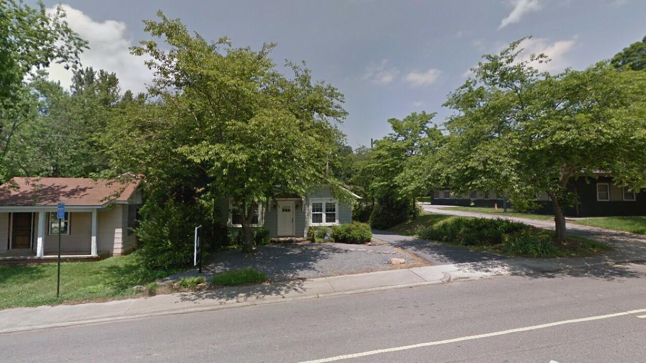 1085 N Main St, Waynesville, NC 28786 | Crexi.com