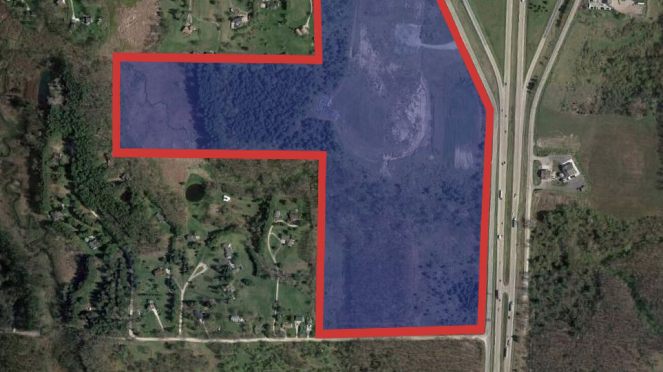 SWC US23 & Clyde Road, Fenton, MI 48430 | Crexi.com