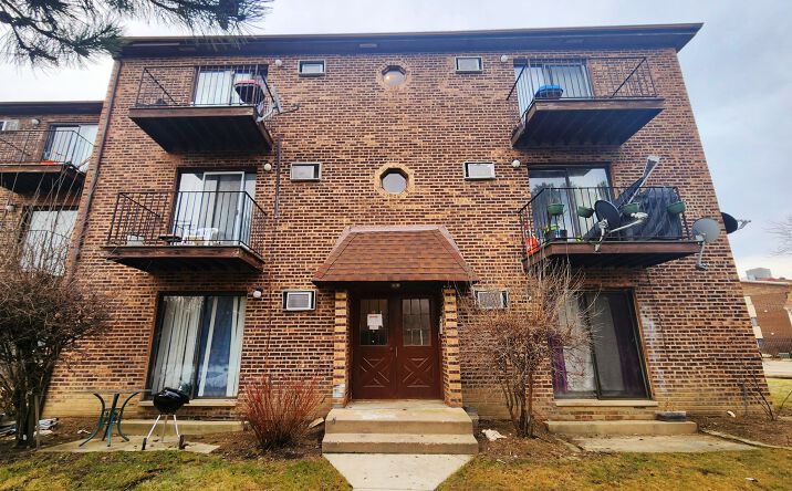 1514 Crimson Ln, Palatine, IL 60074 | Crexi.com