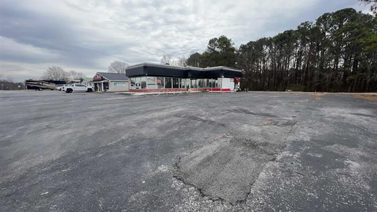 32 Blackwell Street, Fyffe, AL 35971 | Crexi.com