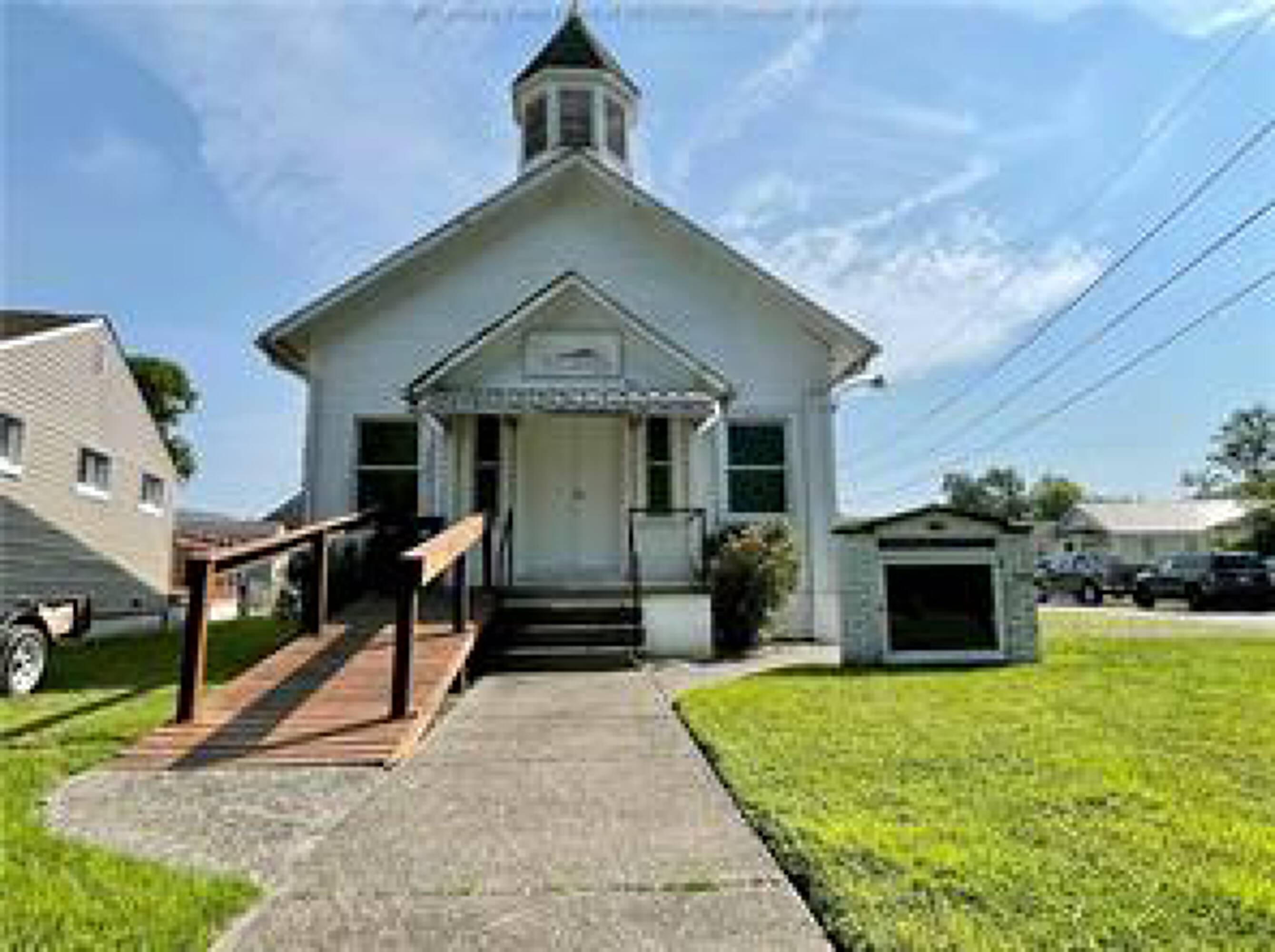 116 PENNSYLVANIA AVE N Saint Albans WV 25177-1711 APN ...