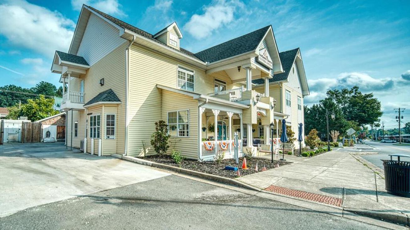 224 West Main Street, Blue Ridge, GA 30513 | Crexi.com