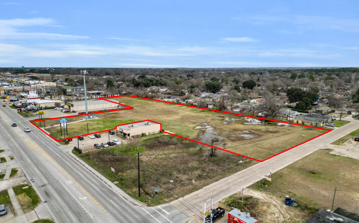 3420 ALDINE MAIL RTE RD Houston TX 77039-4636 APN: 125-863-001-0001 ...