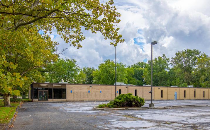 6480 DOUBLETREE AVE Columbus OH 43229-1111 APN: 610-132745 | Crexi.com