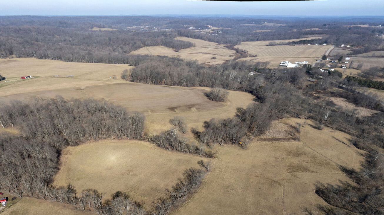 9898 Poplar Forks Rd SE, Newark, OH 43056 | Crexi.com