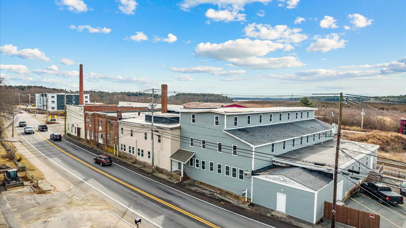 1011-1057 Main St, Hanson, MA 02341 | Crexi.com