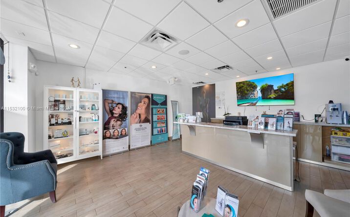 UNDISCLOSED, North Miami, FL 33160 | Crexi.com