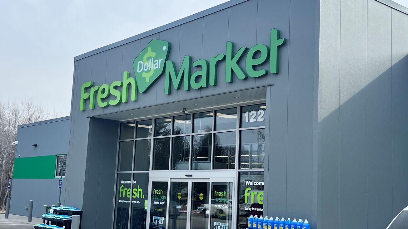 122 N Main St, Monticello, IA 52310 | Crexi.com