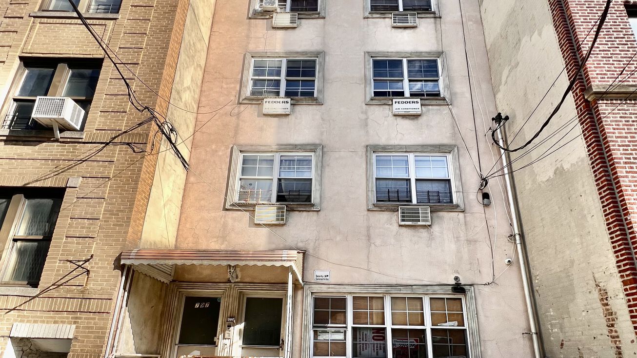 797 Fairmount Pl, The Bronx, NY 10460 | Crexi.com
