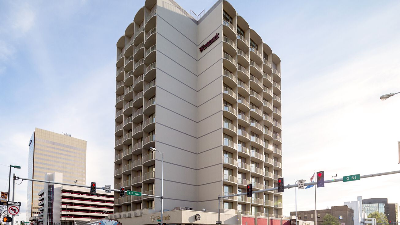 720 W 5th Ave, Anchorage, AK 99501 | Crexi.com