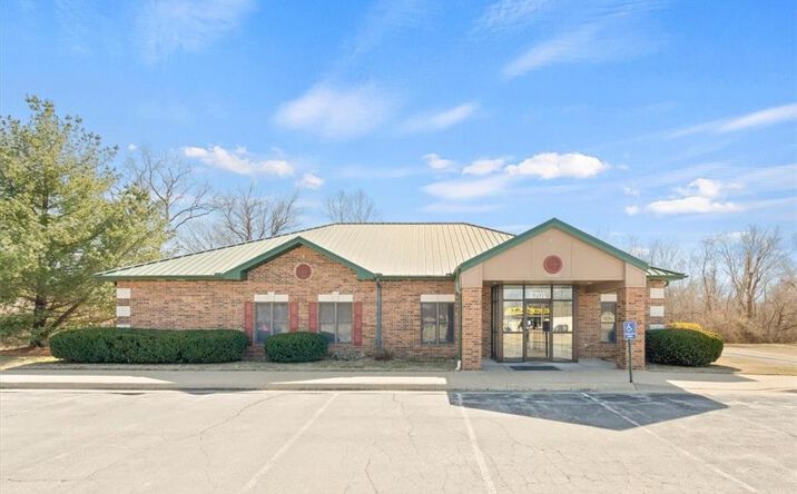 1701a W Austin Boulevard, Nevada, MO 64772 | Crexi.com