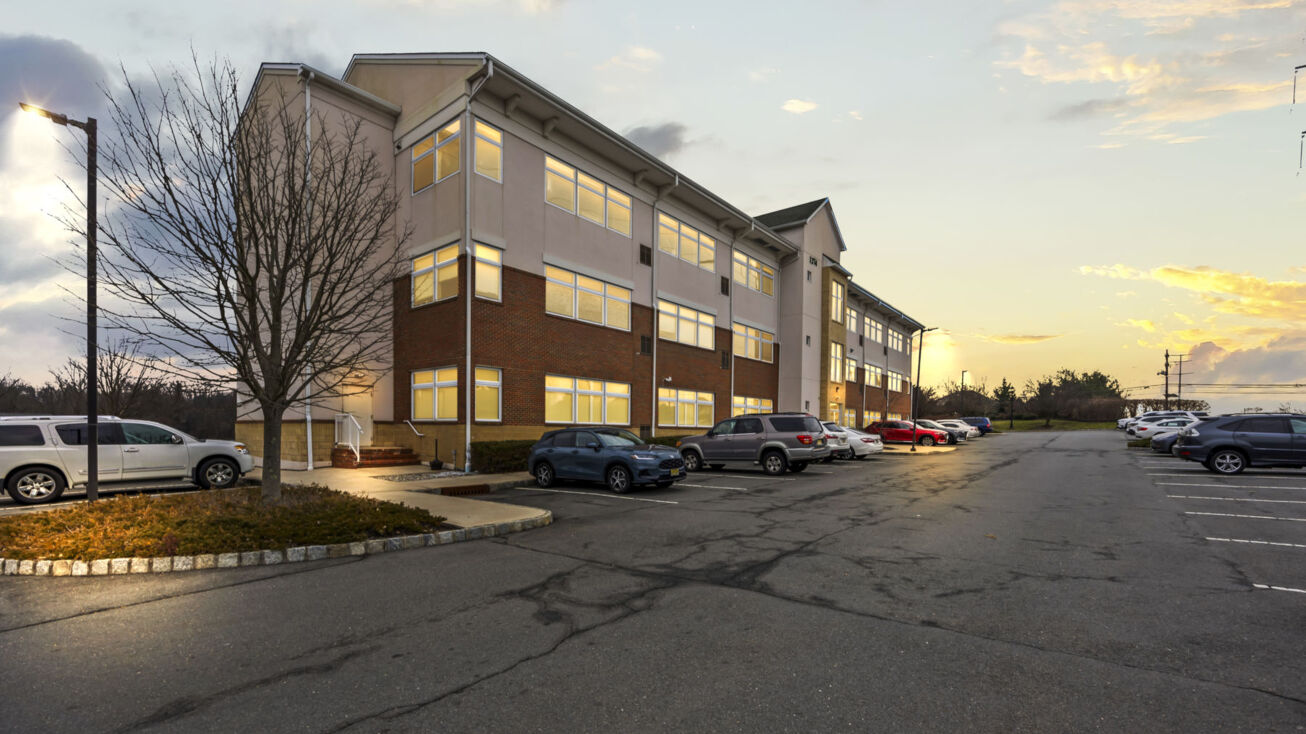1374 Whitehorse Hamilton Square Rd #301, Hamilton Township, NJ 08619 ...