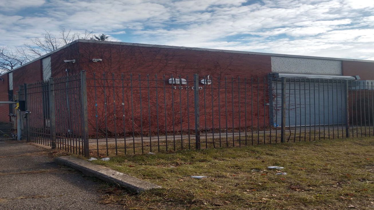 15780 Schaefer Hwy, Detroit, MI 48227 | Crexi.com