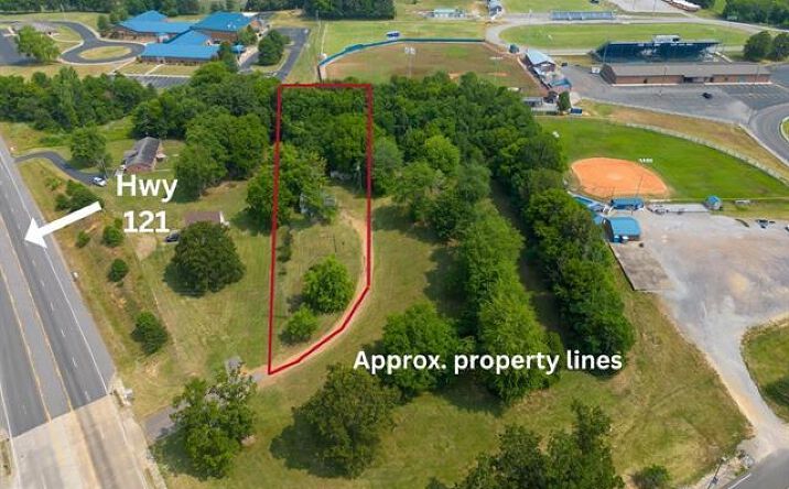 2062 N St Rt 121, Mayfield, KY 42066 | Crexi.com