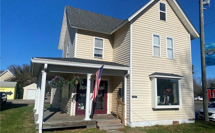 321 Queen St, Tappahannock, VA 22560 | Crexi.com