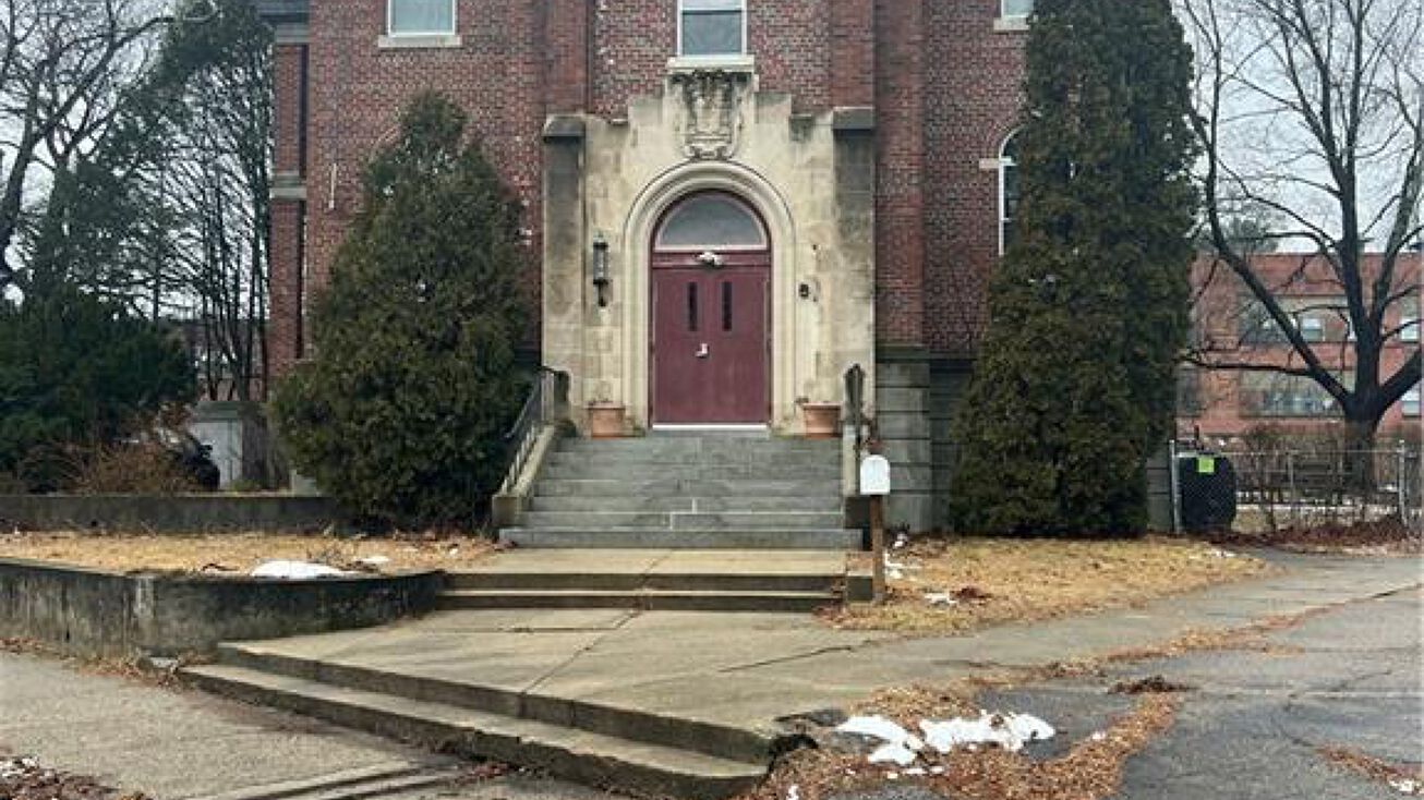 53 Coe ST Coe Street, Woonsocket, RI 02895 | Crexi.com