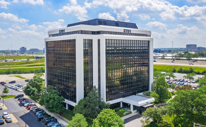 3701 ALGONQUIN RD Rolling Meadows IL 60008-3127 APN: 08072040040000 ...