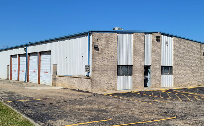 3319 S Kansas Ave, Topeka, KS 66611 | Crexi.com