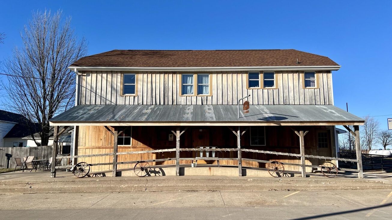 4324 MAIN Street, Andover, IA 52701 | Crexi.com