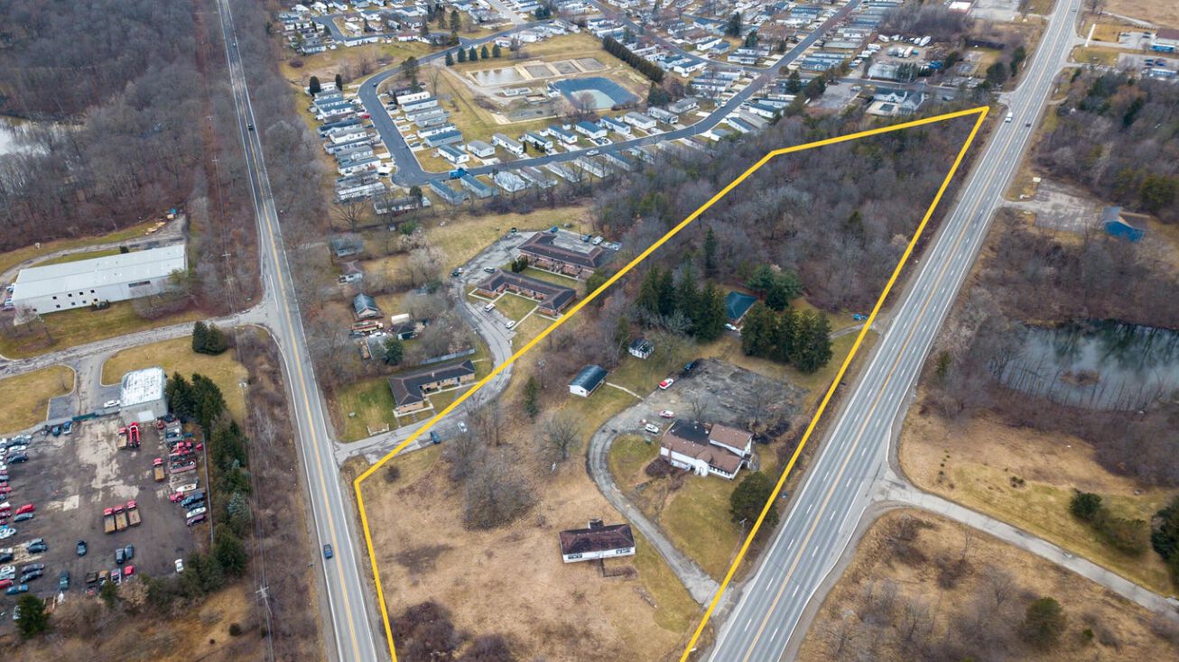 10685 Dixie Hwy, Davisburg, MI 48350 | Crexi.com