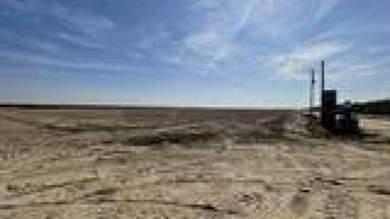 1 Central and S. Howard Ave, Kerman, CA 93630 | Crexi.com