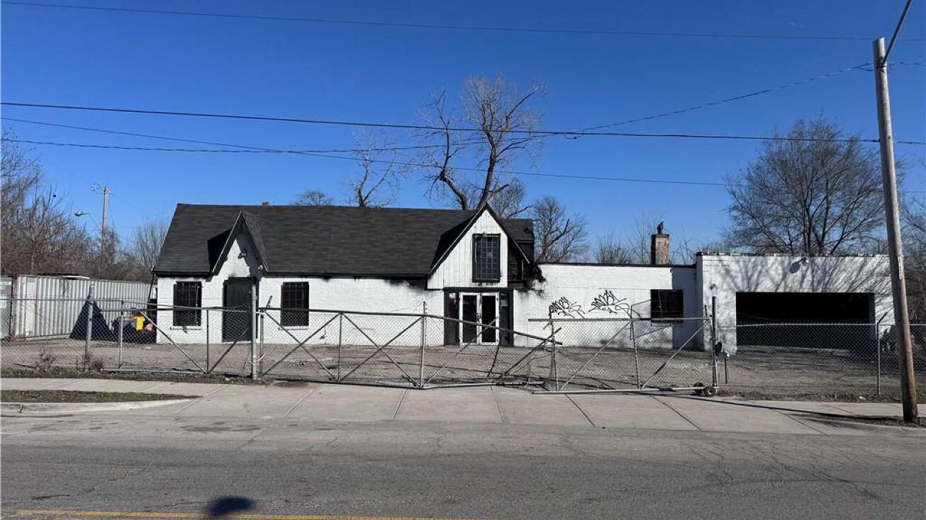 5301 PROSPECT Avenue, Kansas City, MO 64130 | Crexi.com