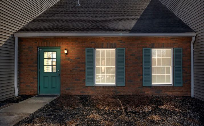 33398 Walker , D, Avon Lake, OH 44012 | Crexi.com