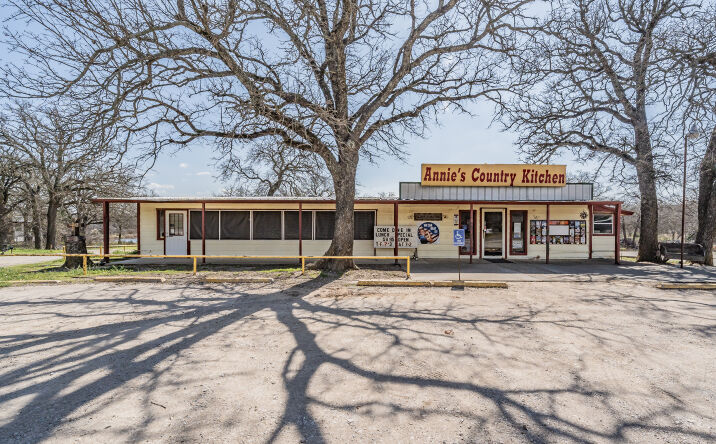 3320 W Hwy 199, Springtown, TX 76082 | Crexi.com
