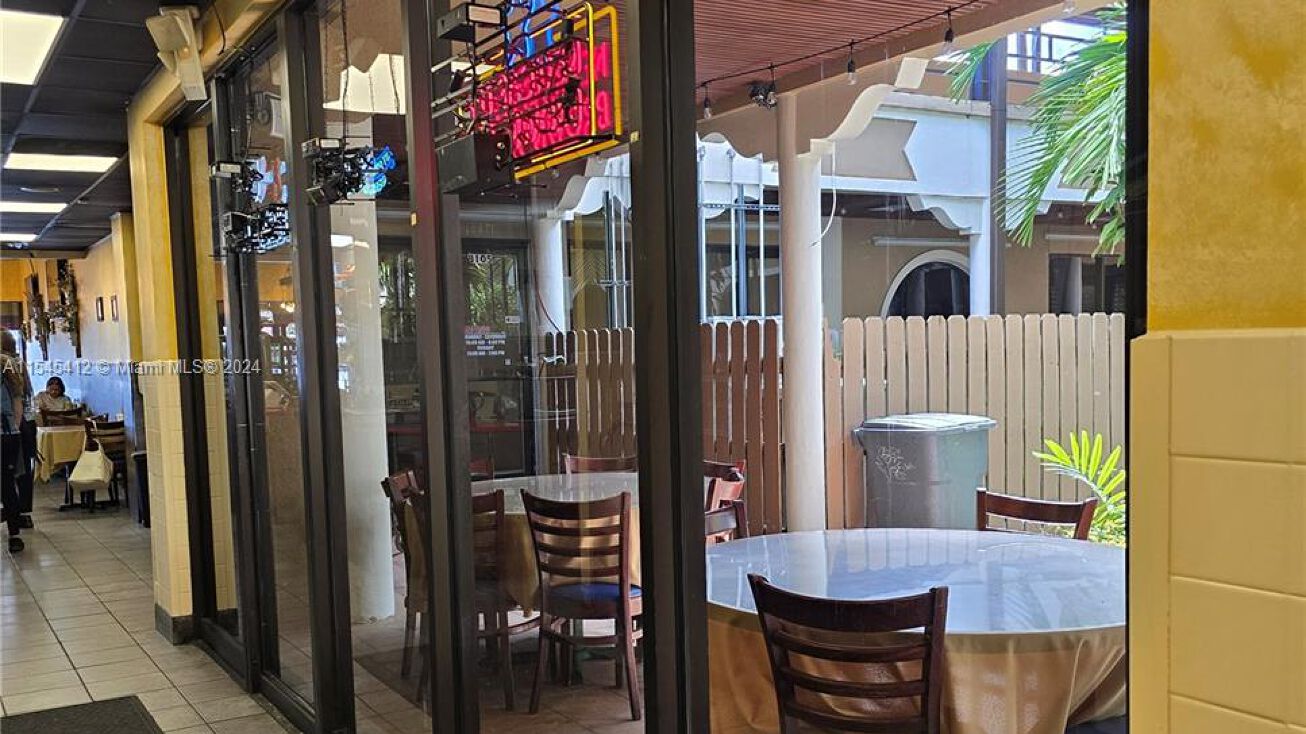 10471 SW 88th St, Miami, FL 33176 | Crexi.com