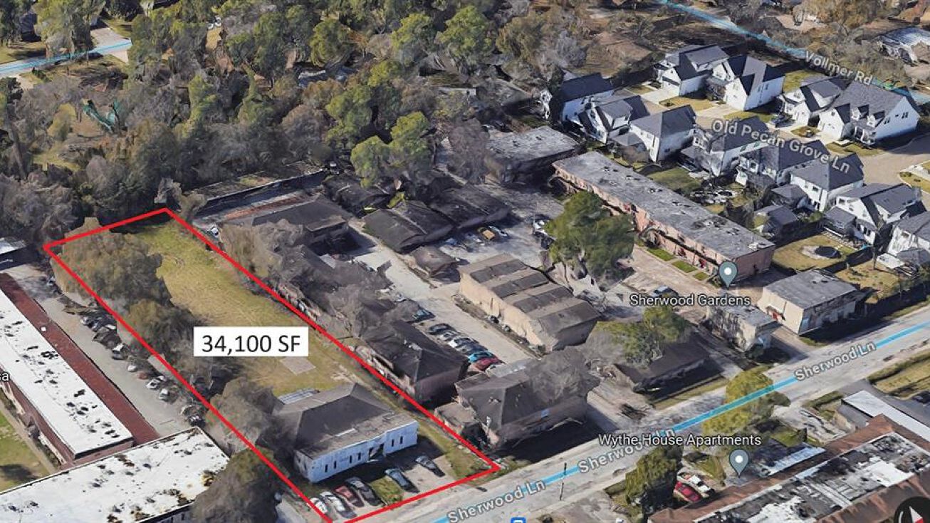 3815 Sherwood Ln, Houston, TX 77092 | Crexi.com