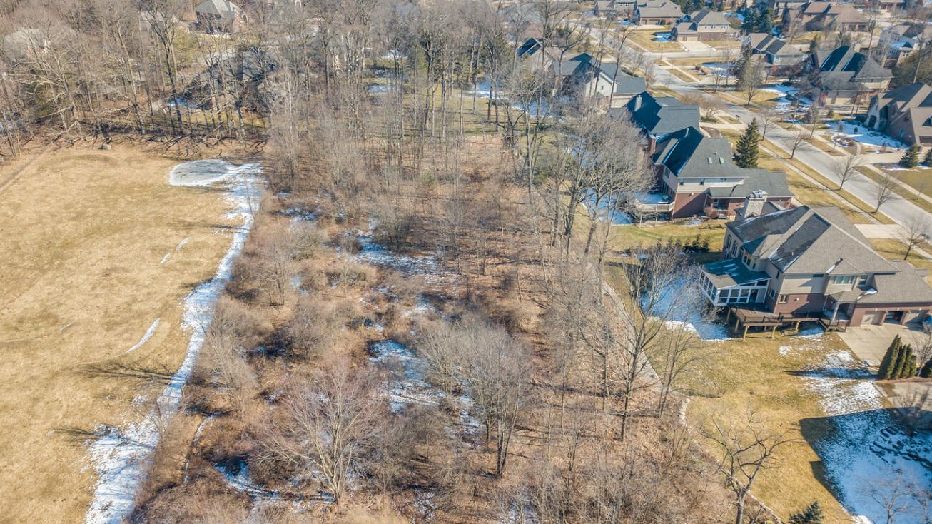 7390 Clintonville Rd, City of the Village of Clarkston, MI 48348 ...