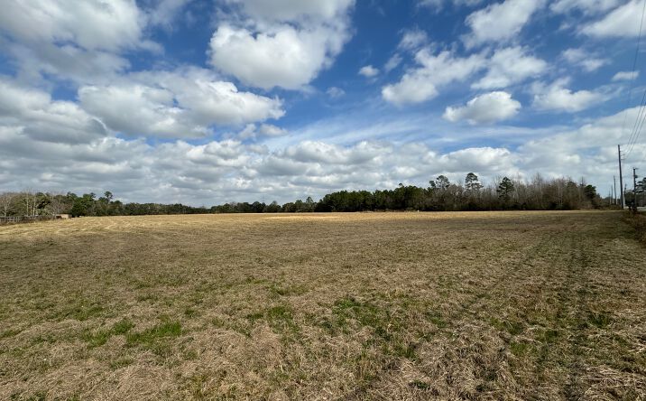 BELLVIEW RD Pensacola FL 32526 APN: 38-1S-31-1400-000-000 | Crexi.com