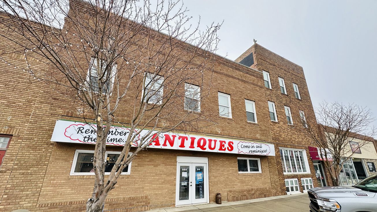 311 Main St, Platte, SD 57369 | Crexi.com