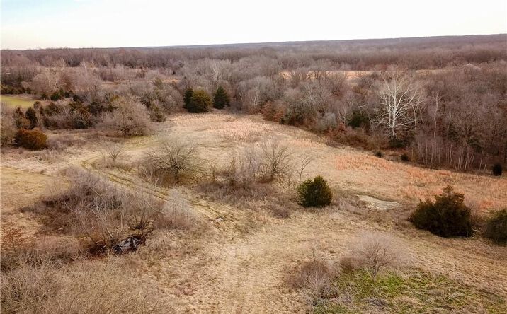 000 S 2325 Road, Milo, MO 64767 | Crexi.com