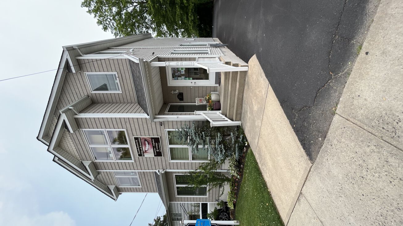 27 S Bayles Ave, Port Washington, NY 11050 | Crexi.com