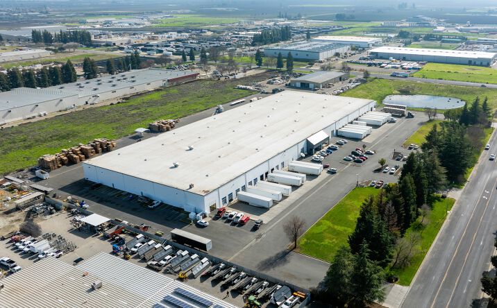 401 S GRANADA DR Madera CA 93637-5054 APN: 009270047000 | Crexi.com