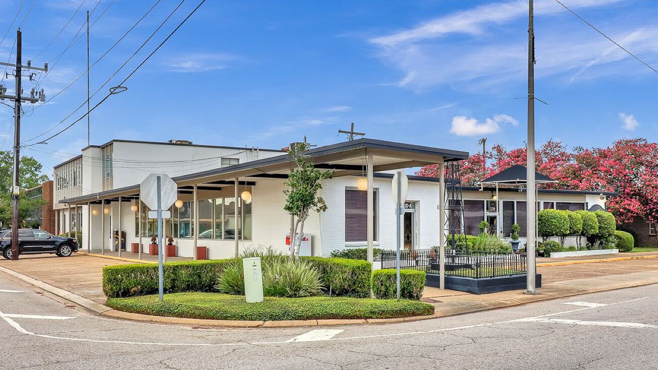 230 Heymann Blvd/200 Travis St, Lafayette, LA 70503 | Crexi.com