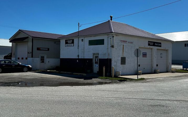 104 E MAIN Street, Reynolds, IL 61279 | Crexi.com